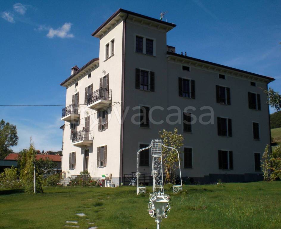 Villa in vendita a Borgo Val di Taro via Chiesa di Brunelli, 22