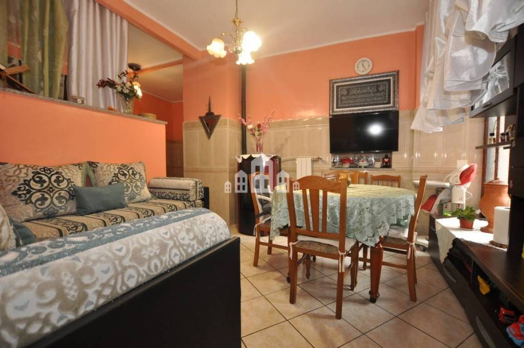 Casa Indipendente in vendita a Castellamonte via Massimo d'Azeglio, 147