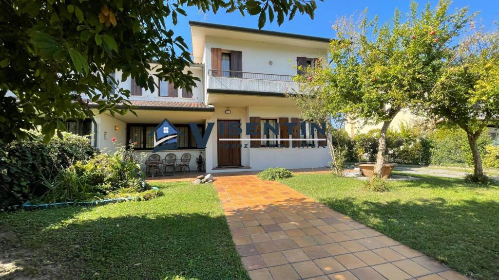 Villa Bifamiliare in vendita a Quinto di Treviso