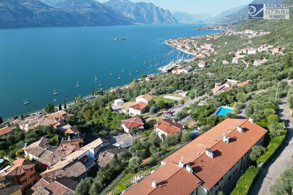 Appartamento in vendita a Brenzone sul Garda via Ugo Foscolo, 4