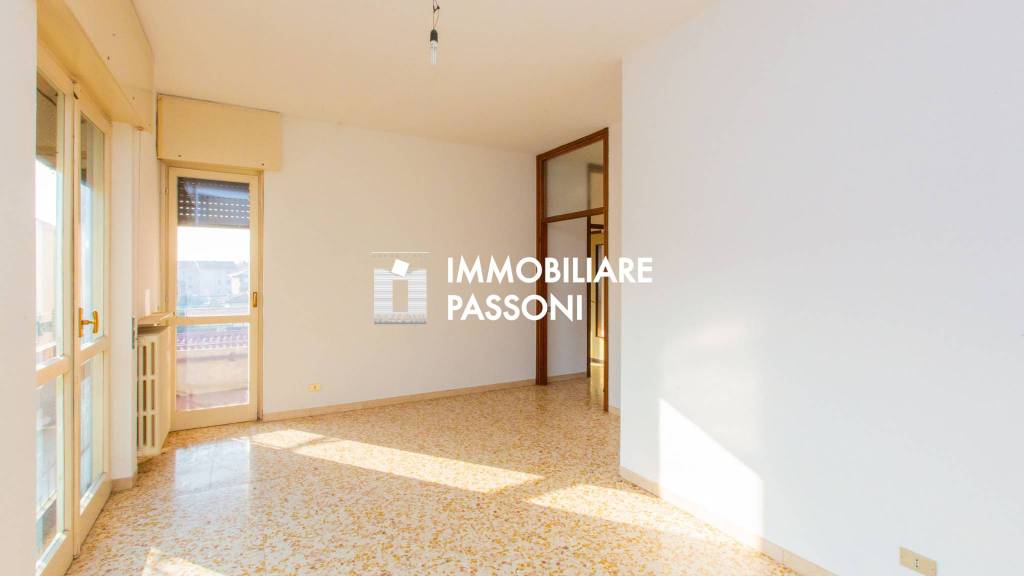 Appartamento in vendita a Cairate via Monastero