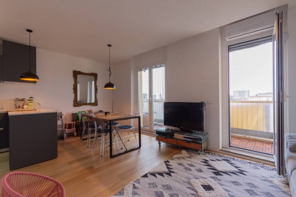 Appartamento in vendita a Trieste via dei Soncini, 25