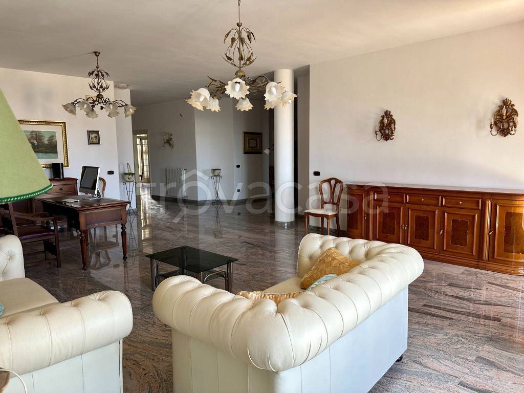 Appartamento in in vendita da privato a Fragagnano via Taranto, 14