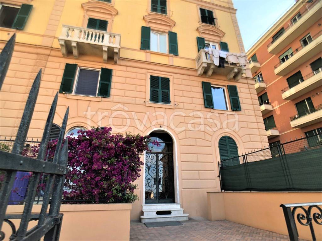 Appartamento in vendita a Genova salita Superiore San Rocchino