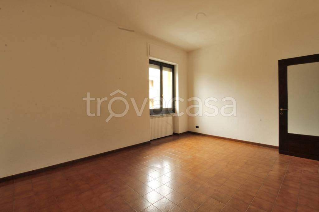 Appartamento in vendita a Bernareggio via Armando Diaz