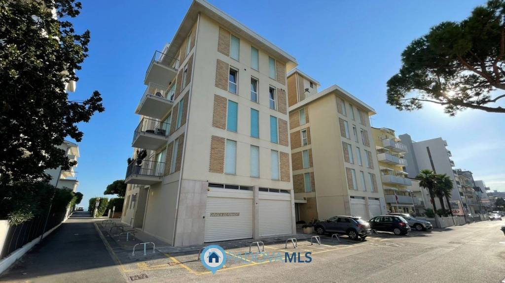 Appartamento in vendita a Jesolo viale Venezia