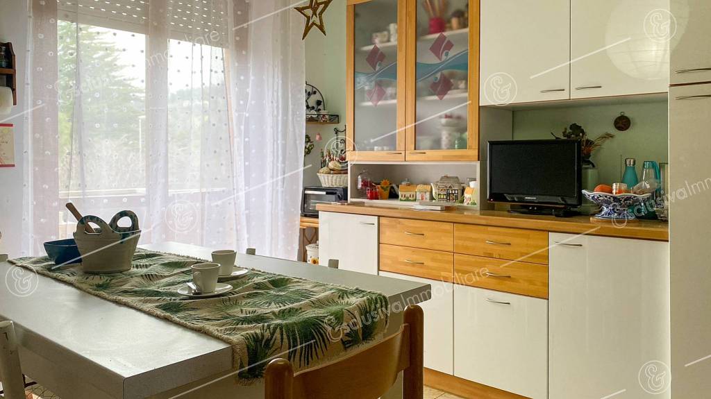 Appartamento in vendita a Recanati via monte lieto 10