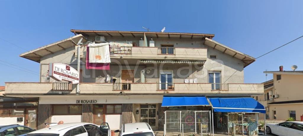 Mansarda in vendita a Cappelle sul Tavo via Giosuè Carducci, 84