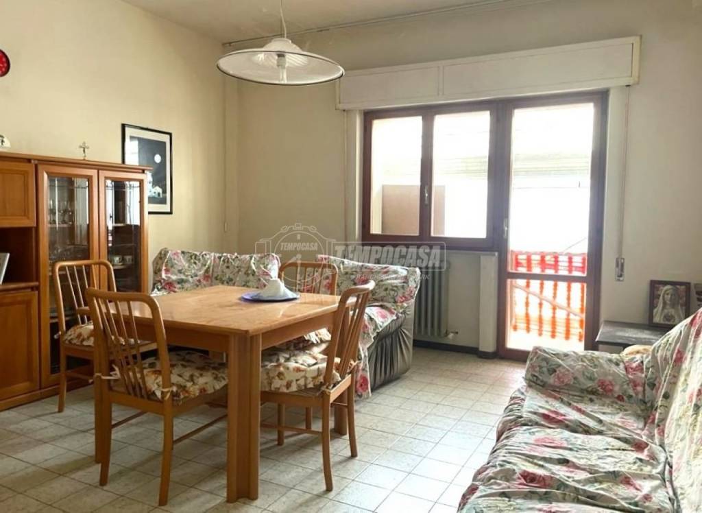 Appartamento in vendita a Folignano piazza Luigi Dari 44