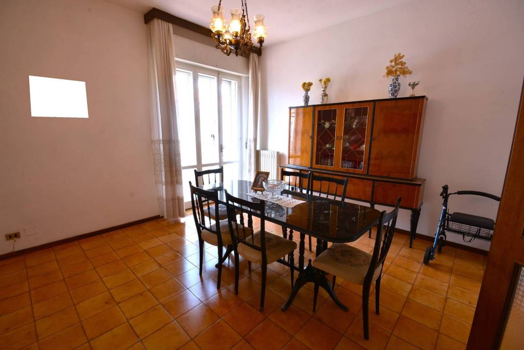 Appartamento in vendita a Camerano via Cristoforo Colombo, 9