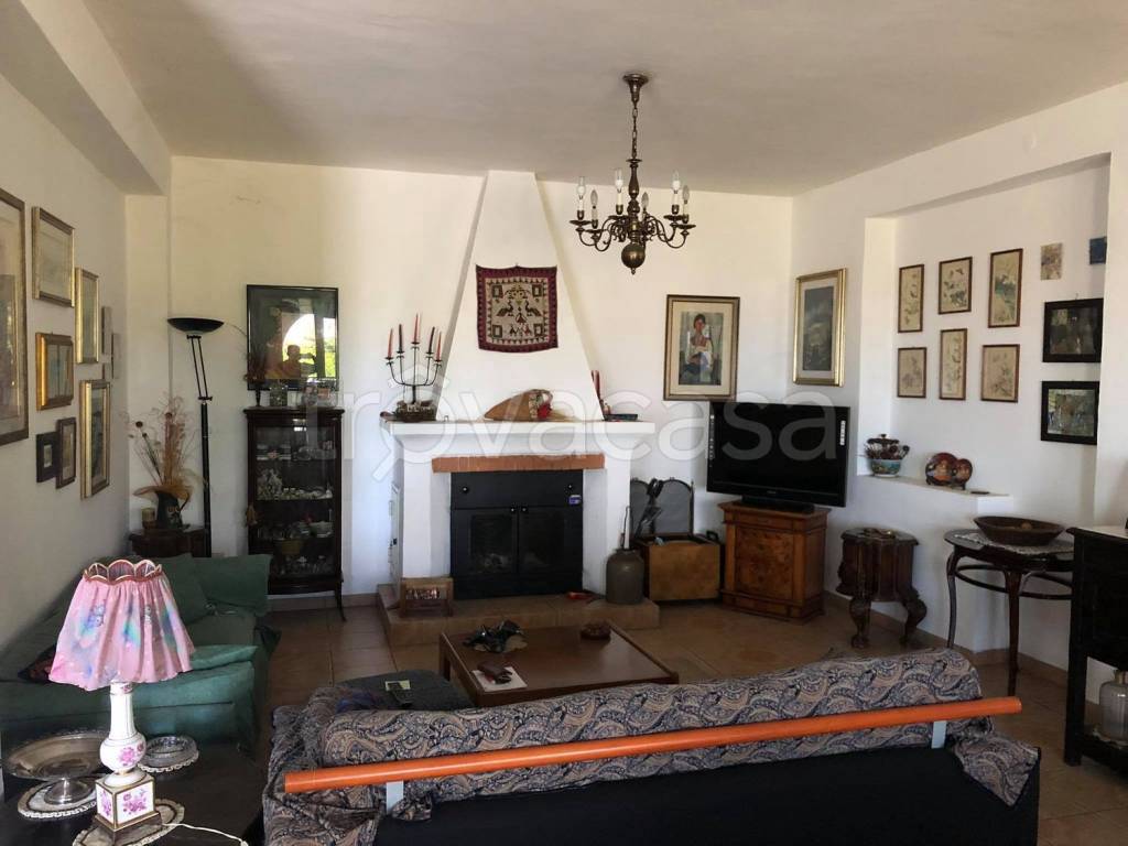 Villa in vendita a Catanzaro via Civitavecchia s.n.c