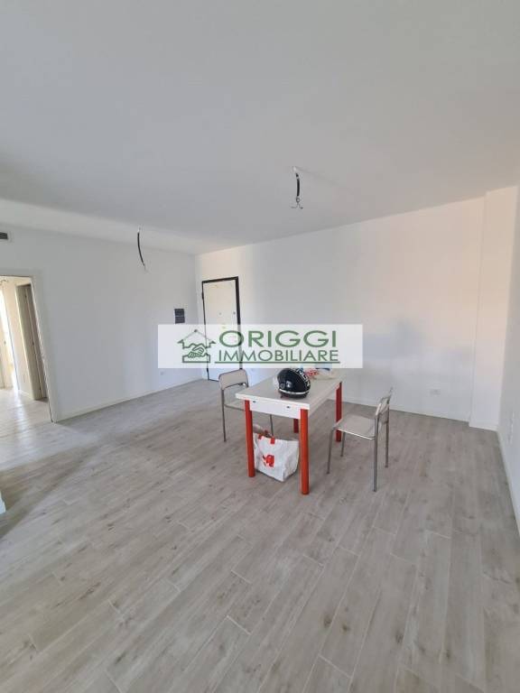 Appartamento in vendita ad Arese piazza Salvo d'Acquisto