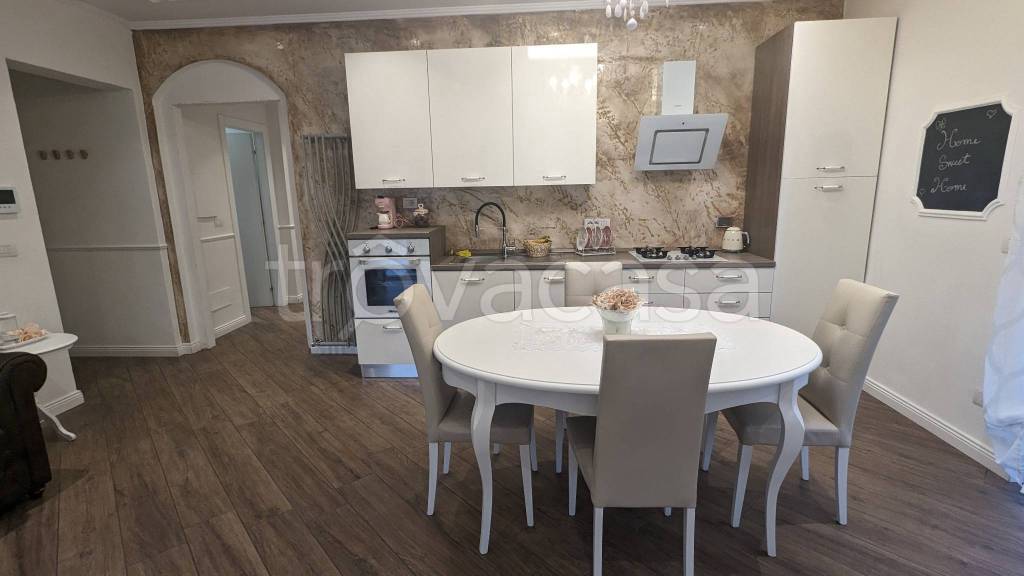 Appartamento in vendita a Casarza Ligure