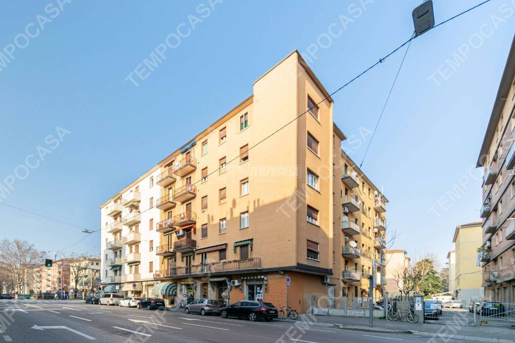 Appartamento in vendita a Bologna via Galeotti Ermanno