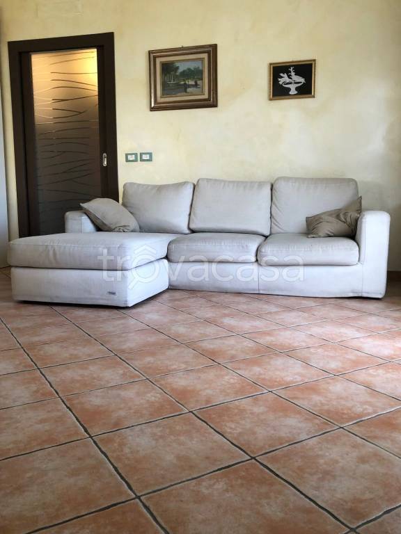 Appartamento in vendita a Latina via Salvatore di Giacomo, 17