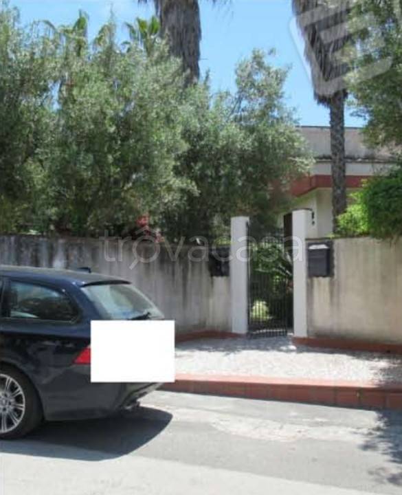 Appartamento all'asta a Carlentini via Lipari