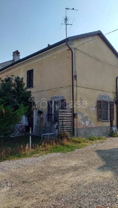 Appartamento all'asta a Granozzo con Monticello via Gramsci