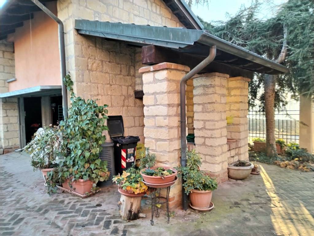 Casale in vendita a Rosignano Monferrato