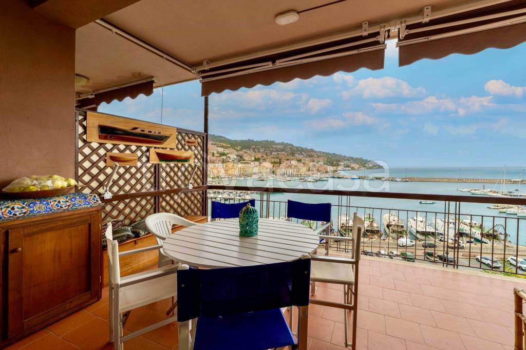 Appartamento in vendita a Monte Argentario via Discesa del Valle