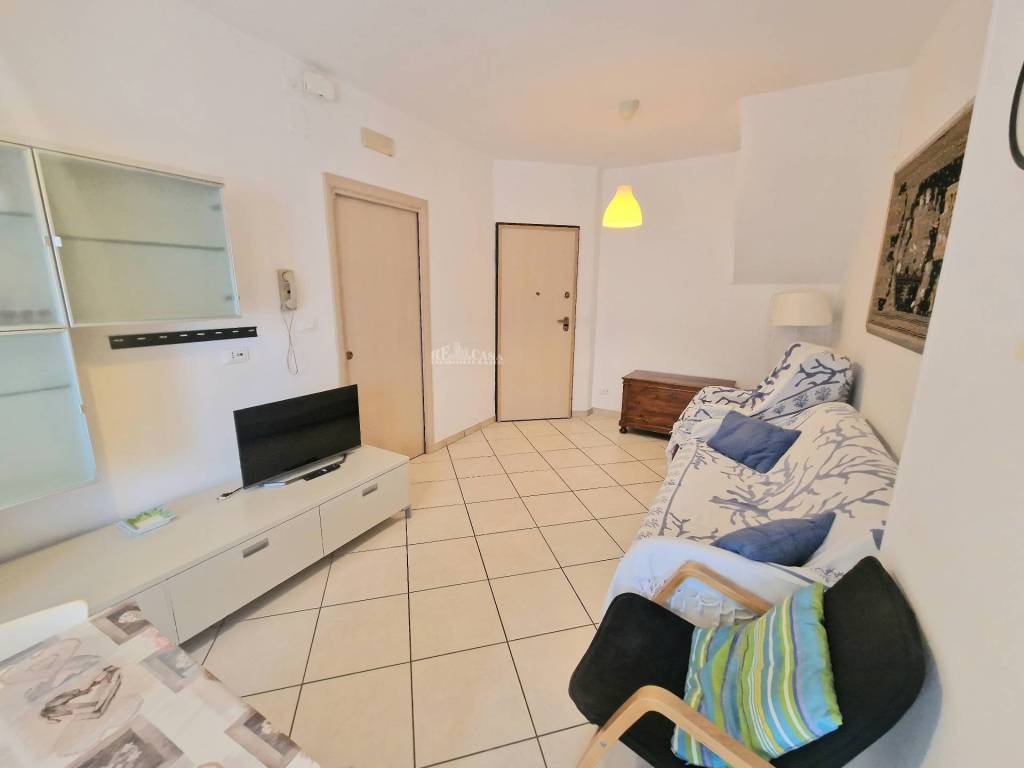 Appartamento in vendita a San Benedetto del Tronto via Clotolde di Savoia, 10