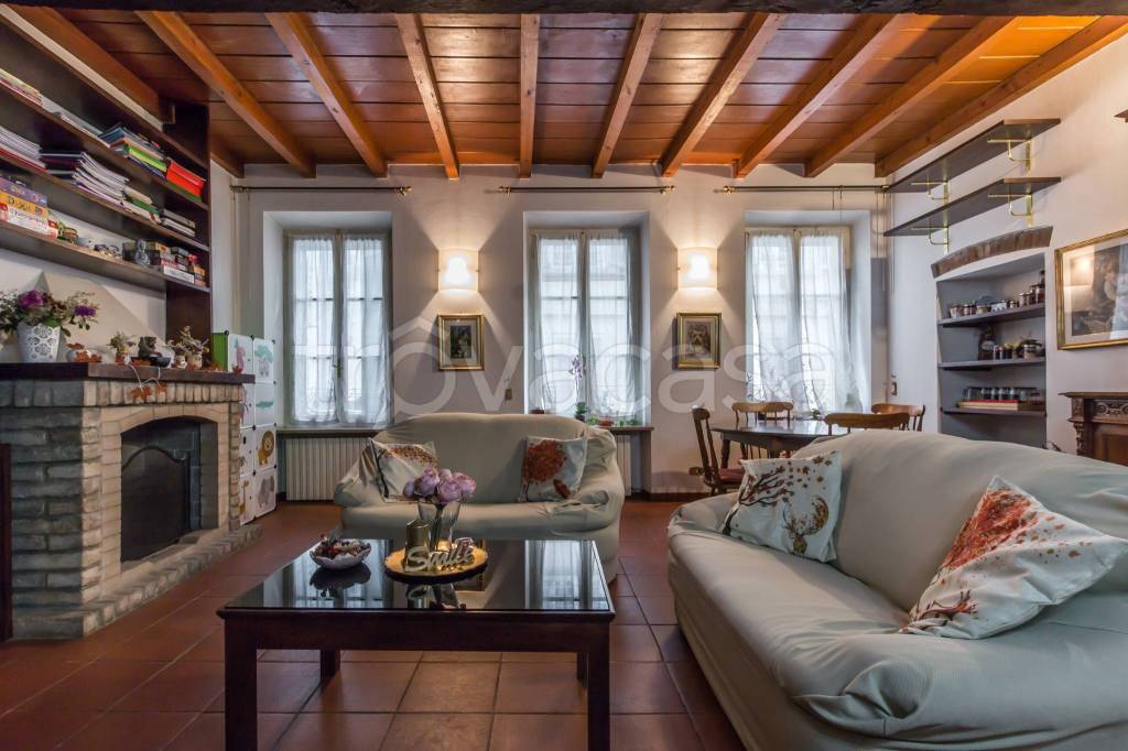 Appartamento in vendita a Parma borgo San Silvestro, 3