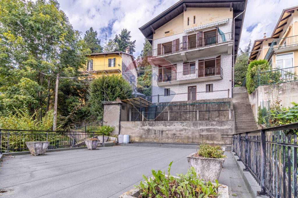 Villa Bifamiliare in vendita a Zumaglia via provinciale, 104