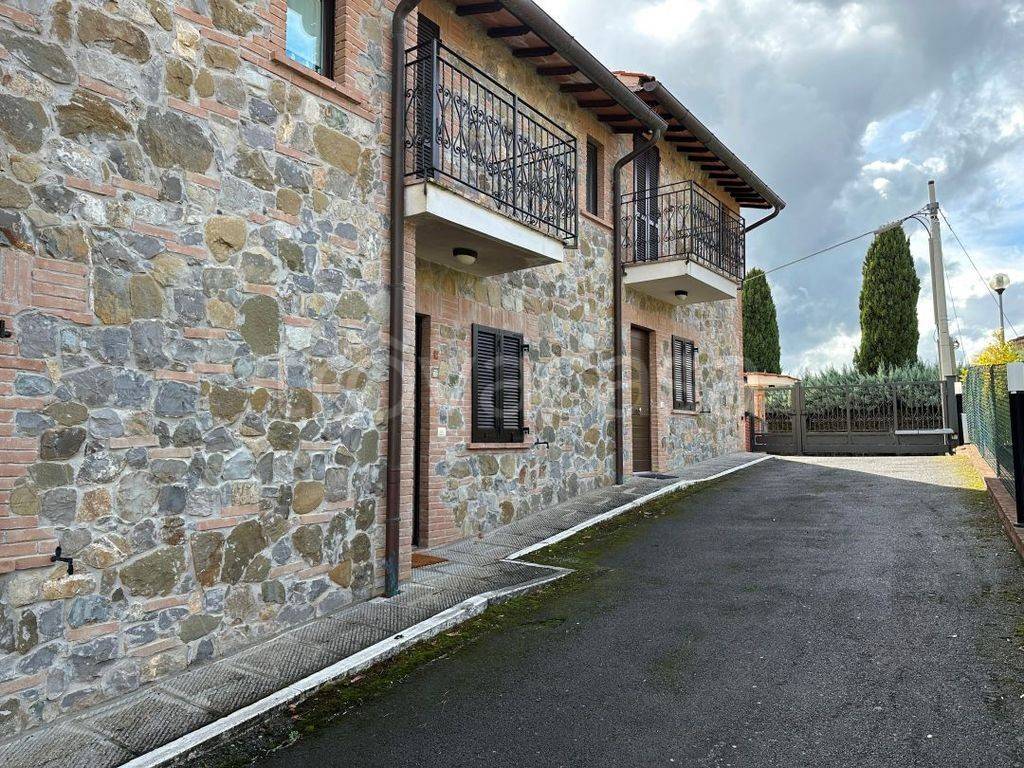 Villa Bifamiliare in vendita a Città della Pieve via Vannucci, 103
