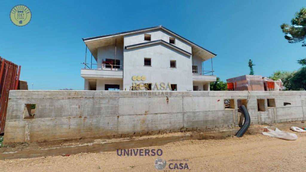 Appartamento in vendita ad Albano Laziale via Abetonia