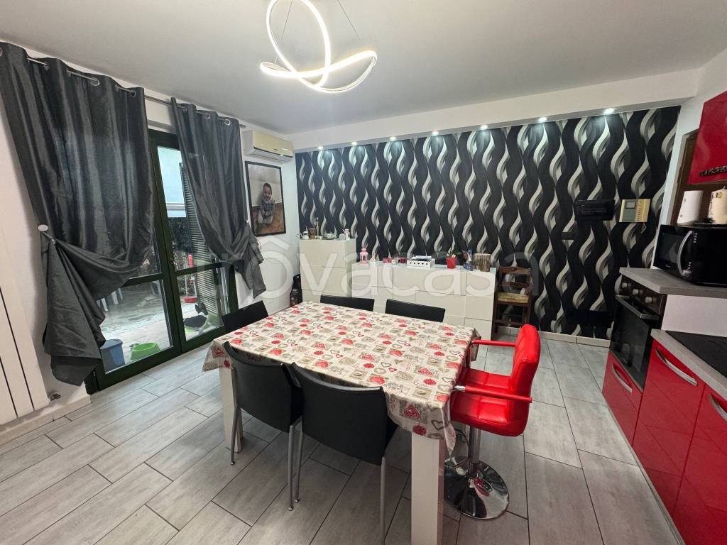 Appartamento in in vendita da privato a Foglizzo via Elena di Montenegro, 36