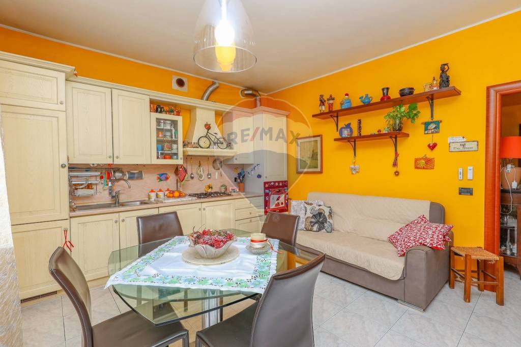 Appartamento in vendita ad Albignasego via manzoni, 94