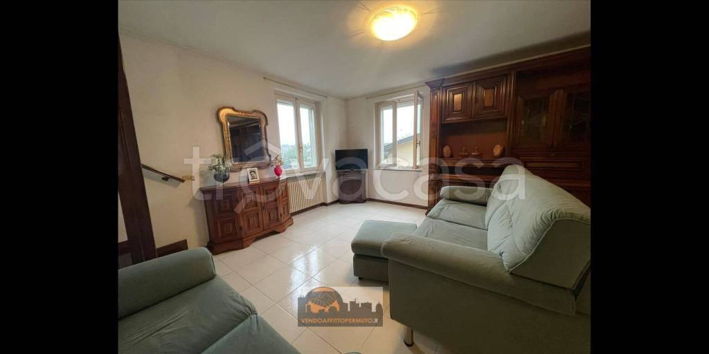 Villa Bifamiliare in vendita a Calcio via donizzetti