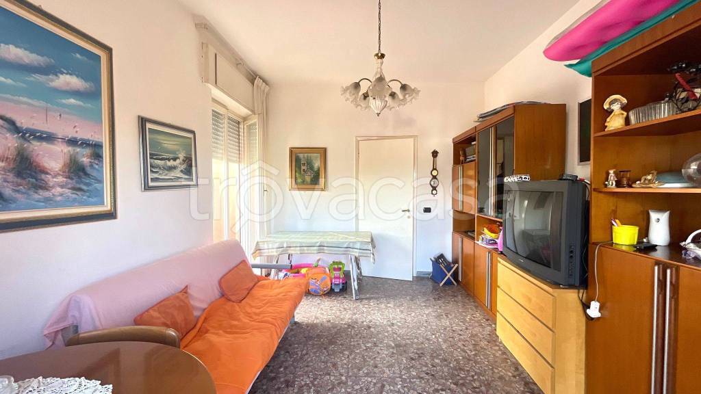 Appartamento in vendita ad Anzio via Alga Marina, 3