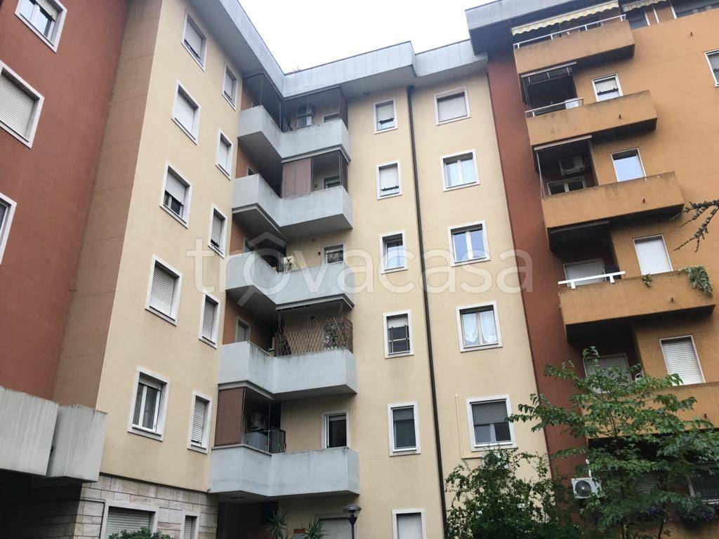 Appartamento in vendita a Brescia via Rodi