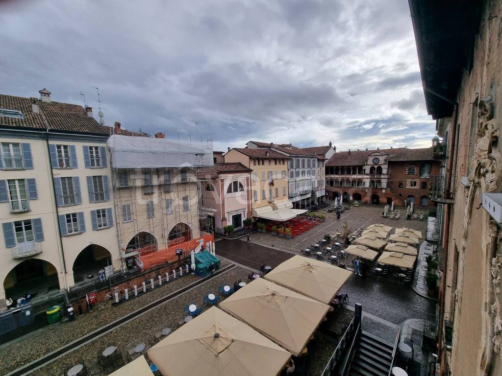 Appartamento in vendita a Pavia