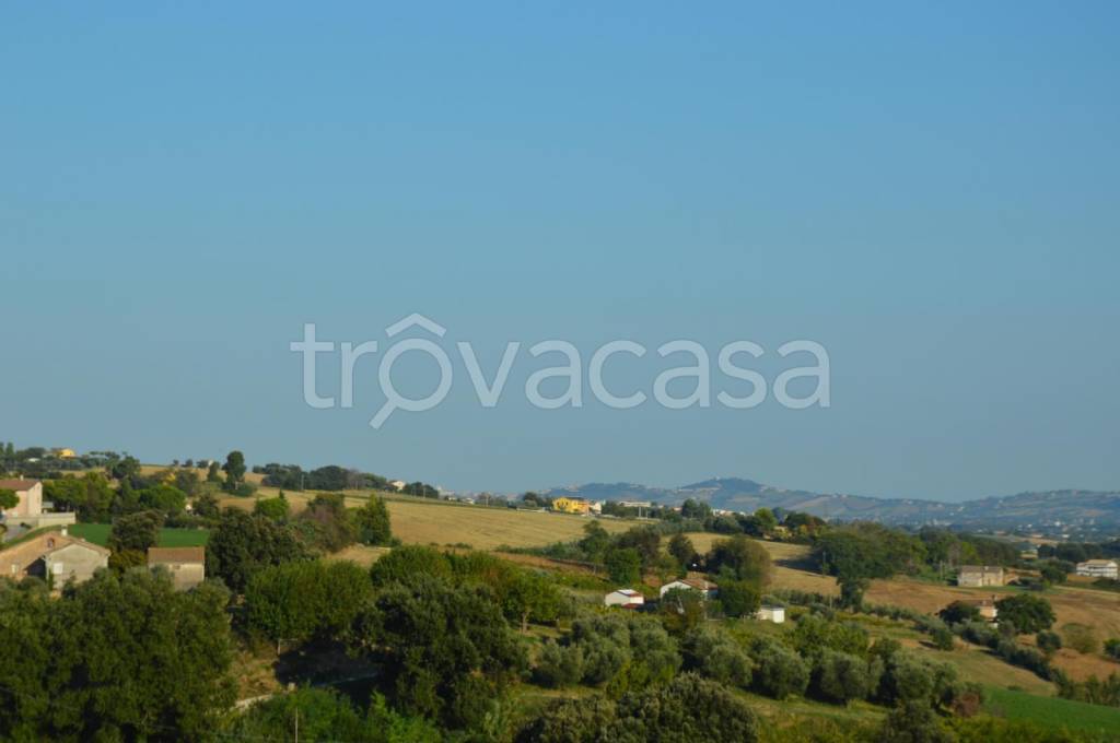 Appartamento in in vendita da privato a Osimo via Striscioni, 41