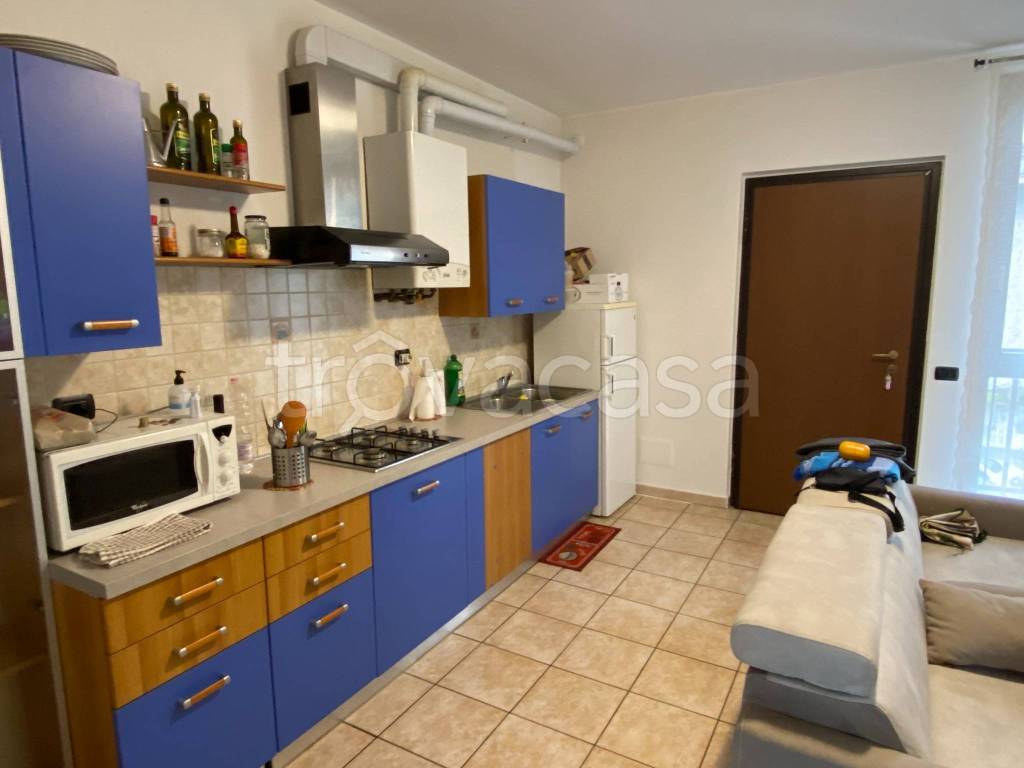 Appartamento in vendita a Cardano al Campo via al Parco