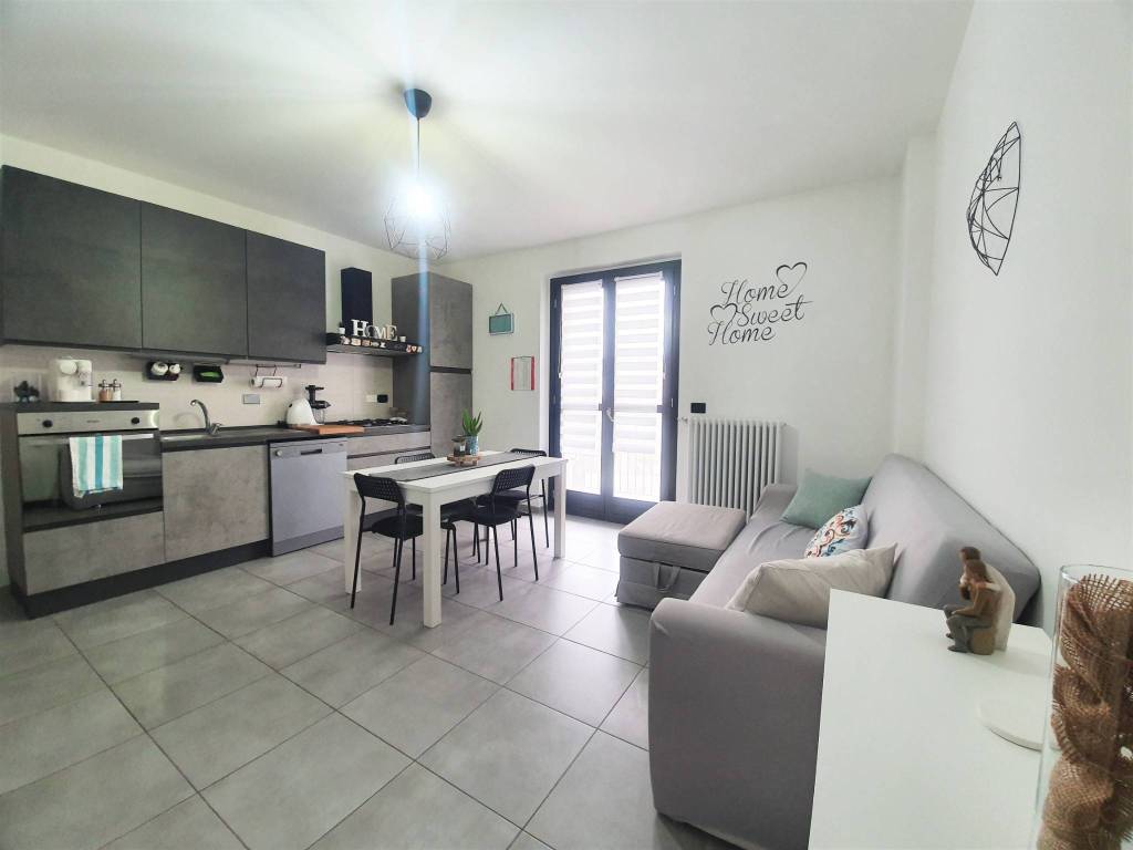 Appartamento in vendita a Candiolo via Villa di Montpascal, 31