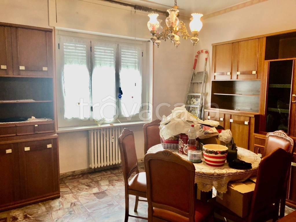 Appartamento in vendita a Canelli viale Italia