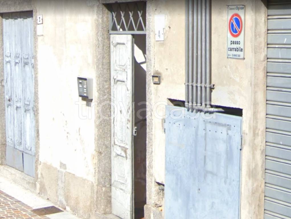 Appartamento all'asta a Olginate piazza Giuseppe Garibaldi, 4