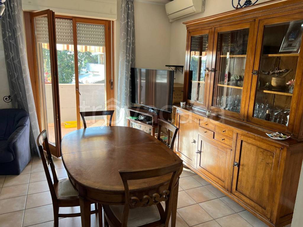 Appartamento in vendita a Tortoreto via Capri, 7