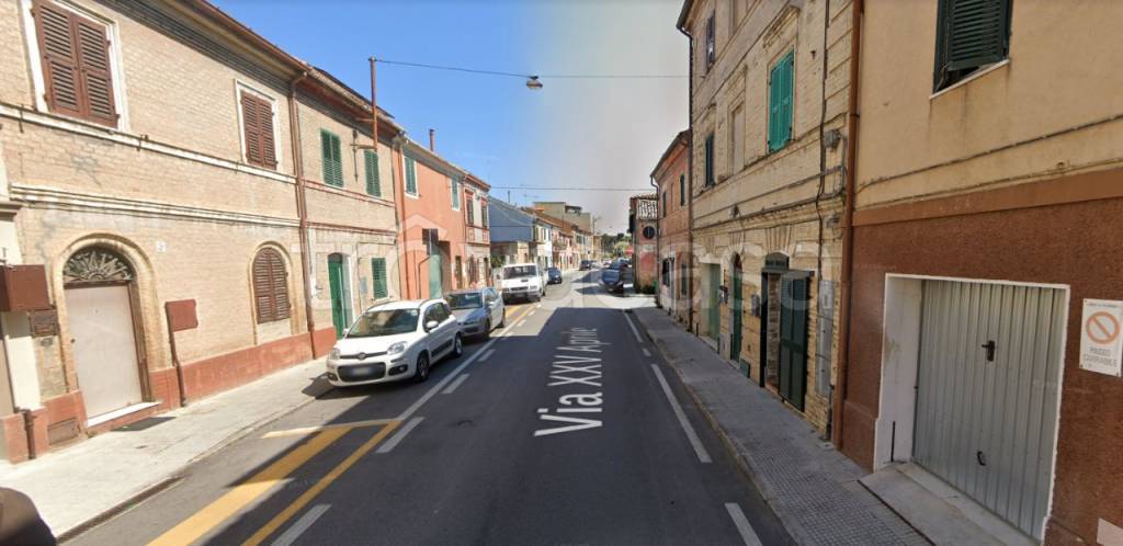 Appartamento all'asta a Falconara Marittima via XXV Aprile