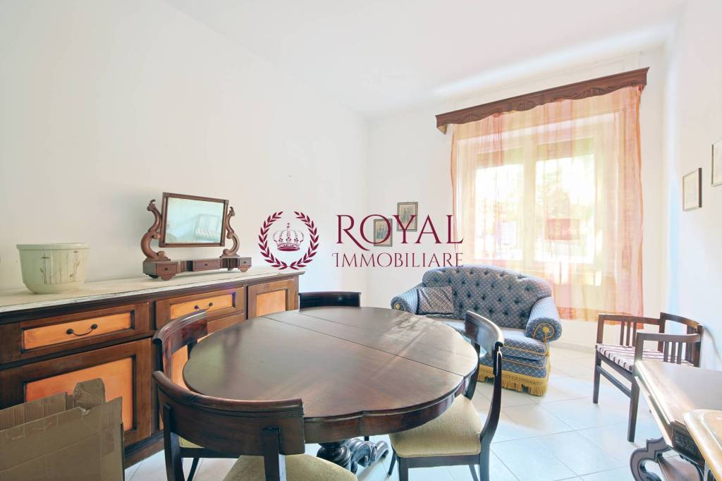 Appartamento in vendita a Livorno piazza Della Vittoria