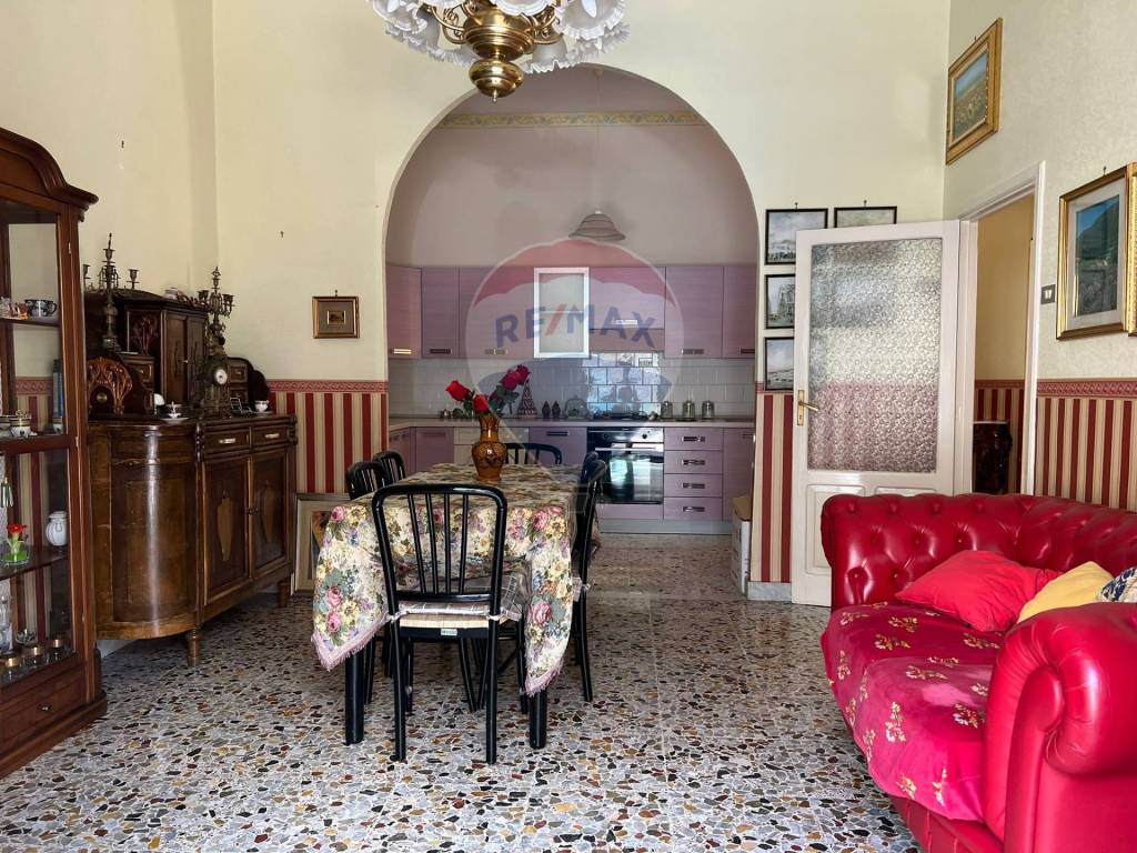 Casa Indipendente in vendita a Grumo Nevano via Pascoli, 21