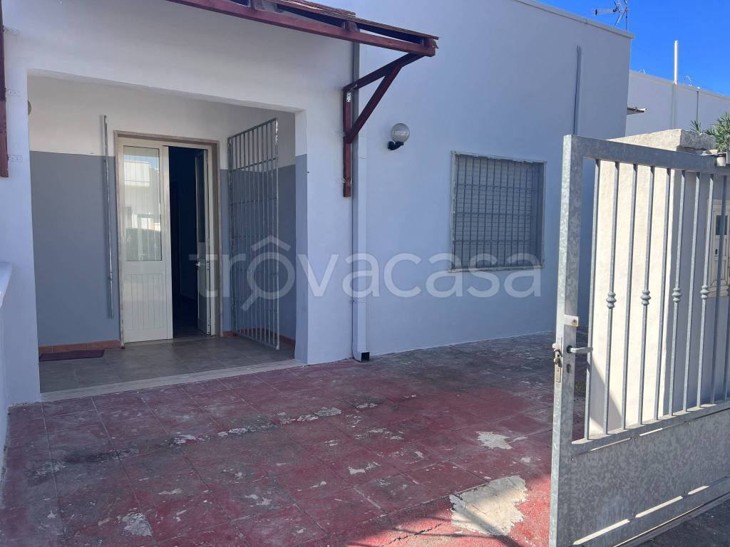 Appartamento in vendita a Porto Cesareo via Specchia