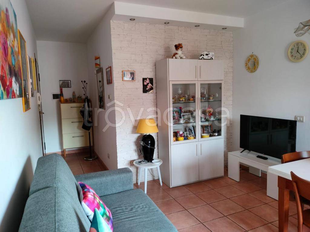 Appartamento in vendita a Campi Bisenzio via Carlo Cattaneo