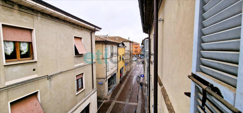 Appartamento in vendita a Borgonovo Val Tidone via Roma, 105