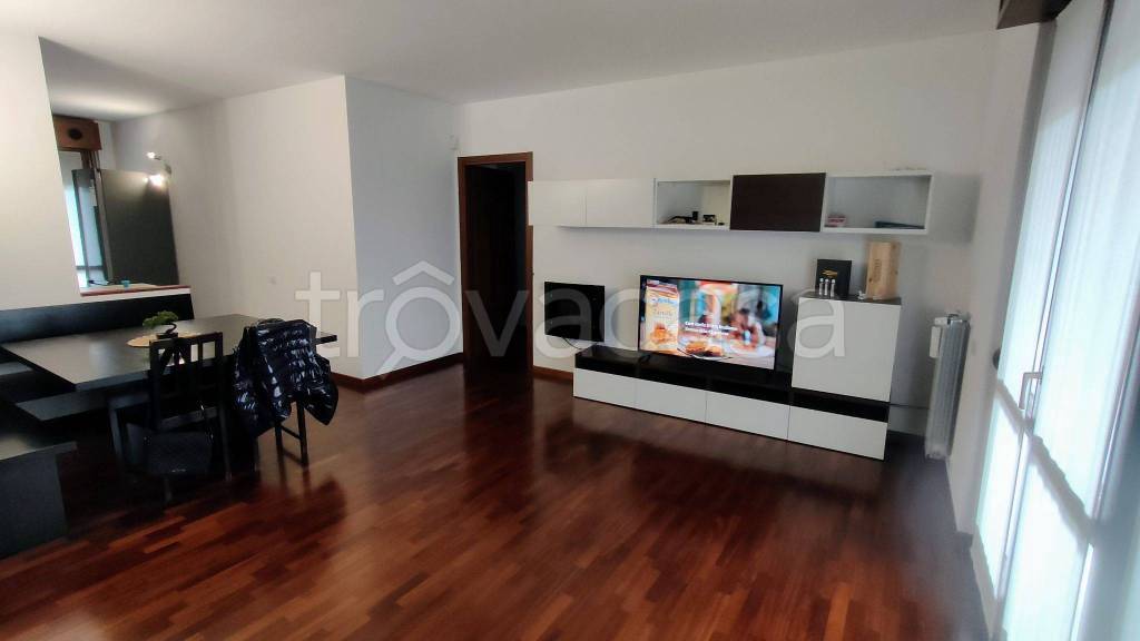 Appartamento in in vendita da privato a Buccinasco via Antonio Vivaldi, 39