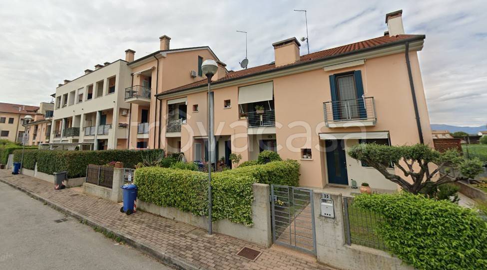 Appartamento all'asta a Montebelluna vicolo San Domenico Savio, 31