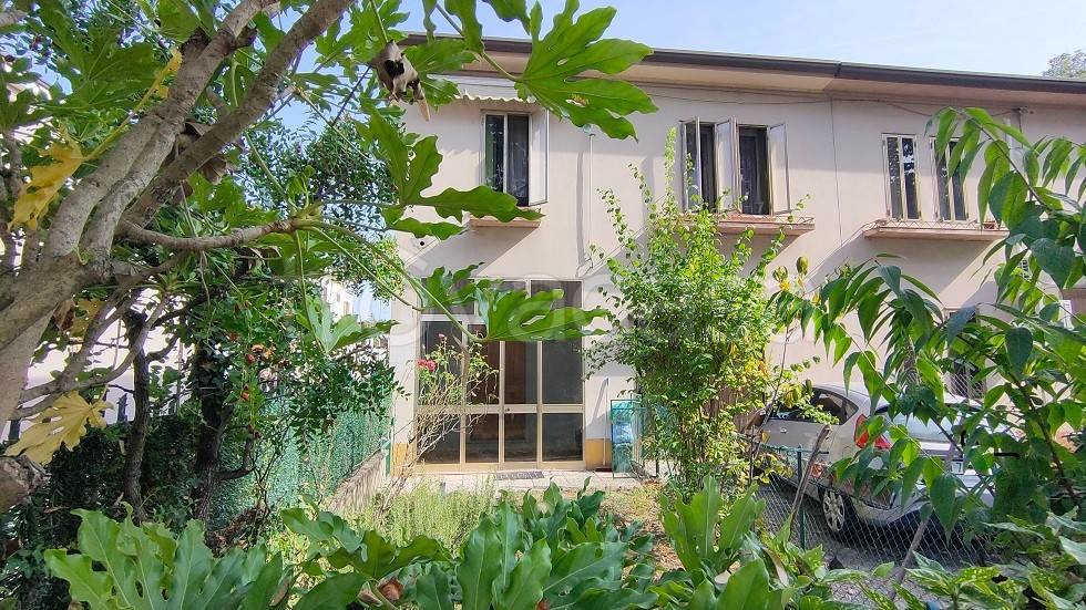 Casa Indipendente in vendita a Legnago via Silvio Pellico