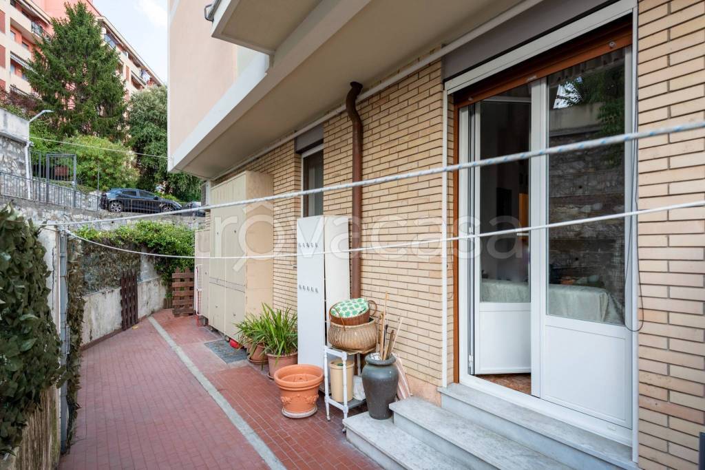 Appartamento in vendita a Genova